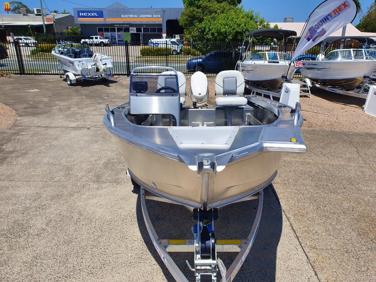 New Quintrex 420 Renegade TS - Caloundra Marine Boats & Services